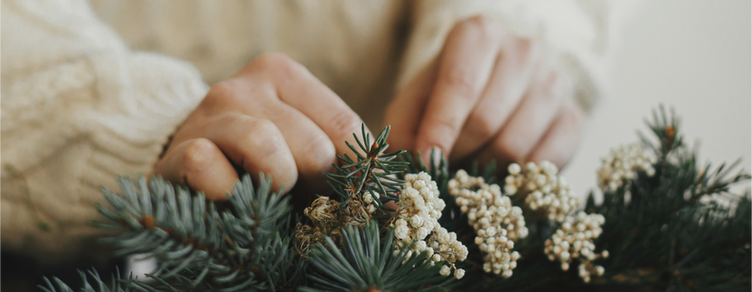 Beginners Guide to Making a Wreath (Step by Step with Pictures ...